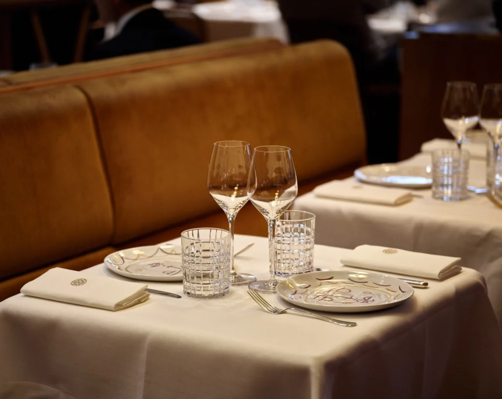 Michelin-Starred Restaurants in Paris: Interiors that Redefine Fine ...